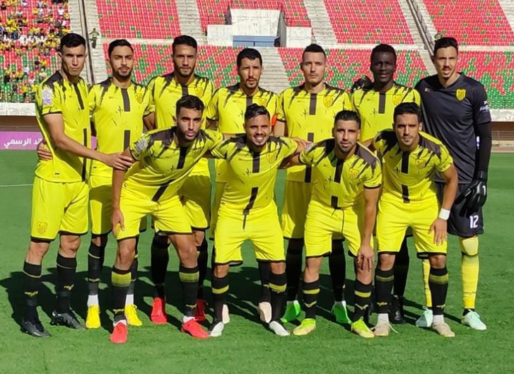 البطولة الوطنية الإحترافية فريق المغرب الفاسي يفوز على ضيفه الدفاع